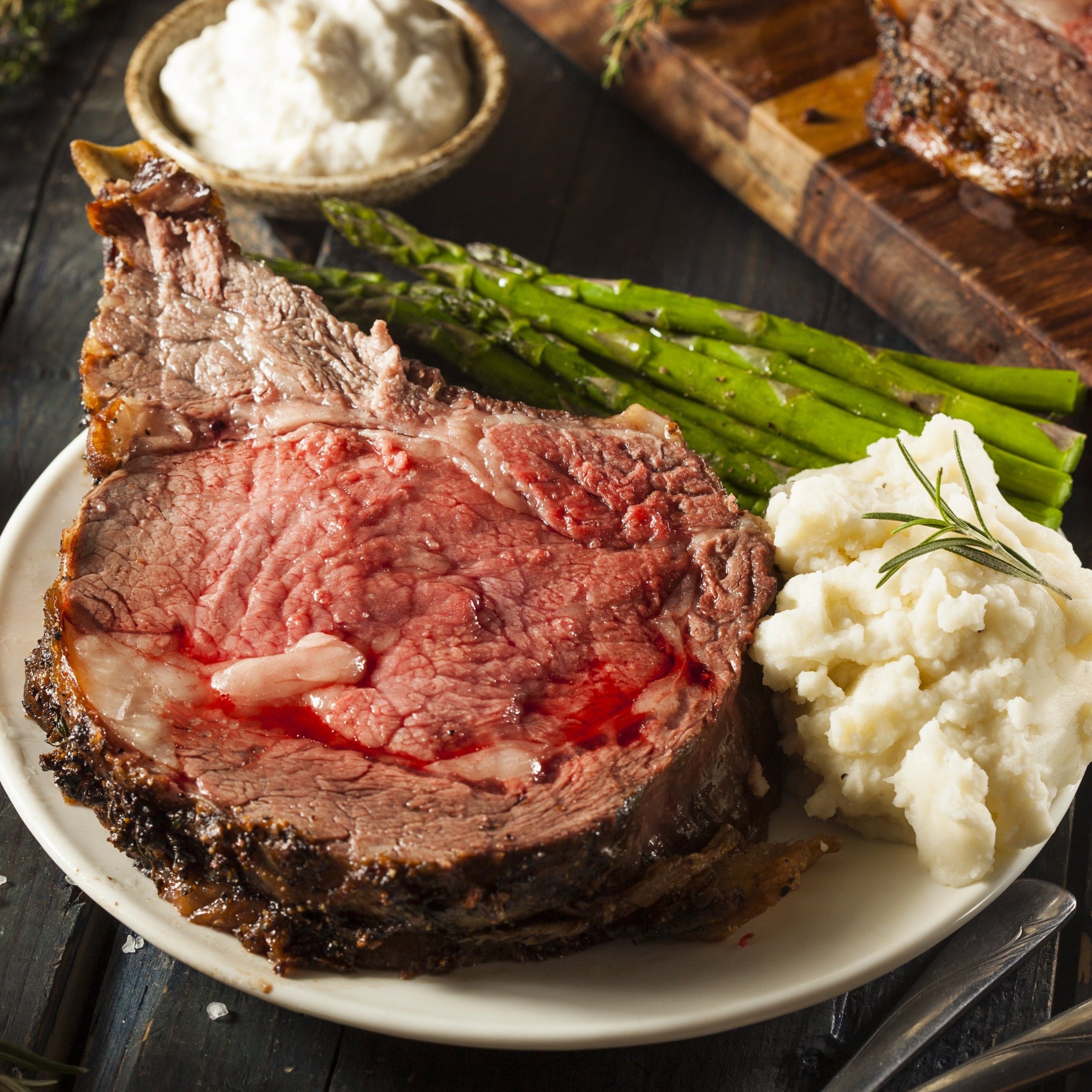 Australian Wagyu BMS 8-9 Boneless Prime Rib with Asparagus & Mashed Po ...